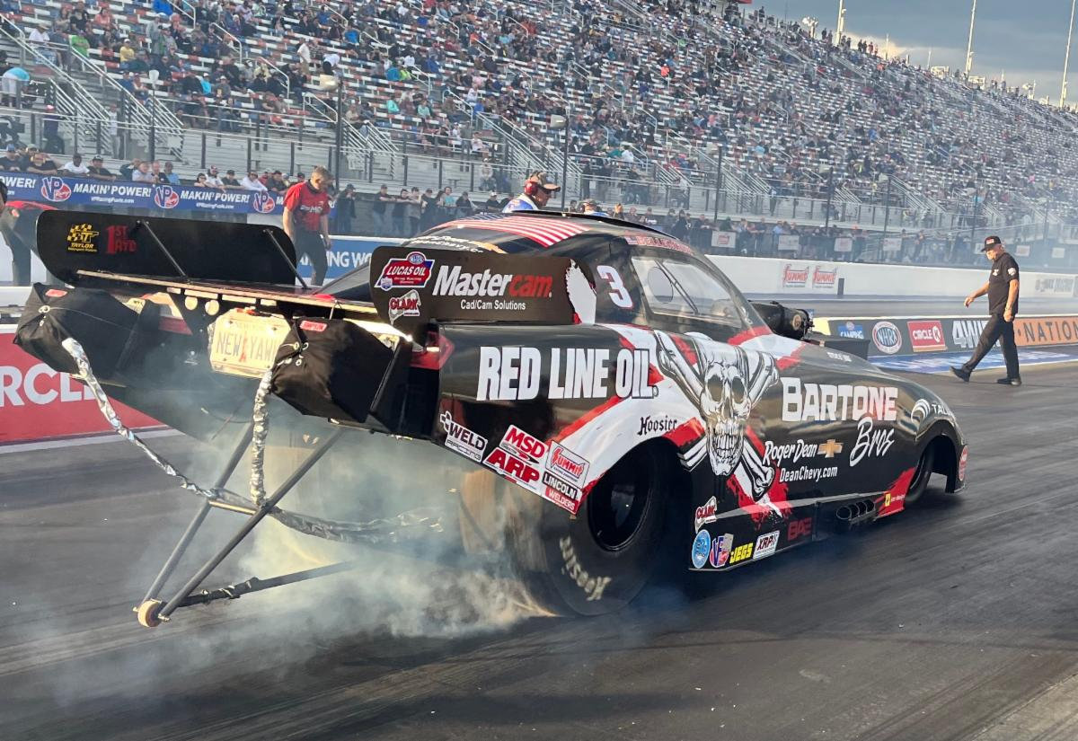 Bartone Bros Racing Win Top Alcohol Funny Car at the Circle K 4 Wide ...