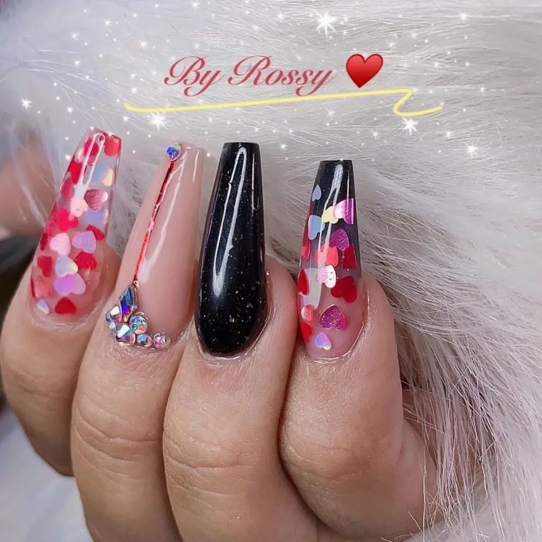 Book Online | Four Season Nail By Rossy