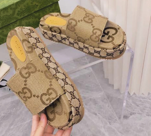 Gee Platforms | Sleepy Bae