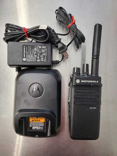 Motorola XPR3300e - Used | Philco Comm.