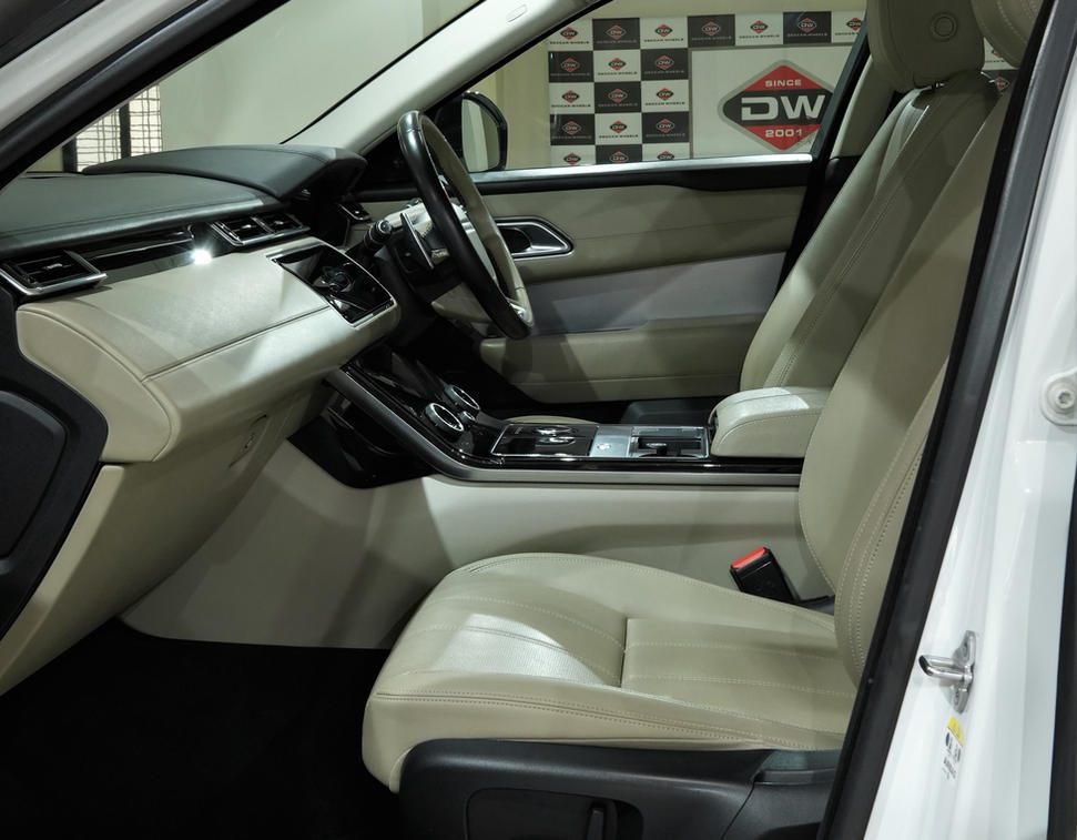 Range Rover Velar R-Dynamic S