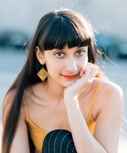 Singer | Caloé | France