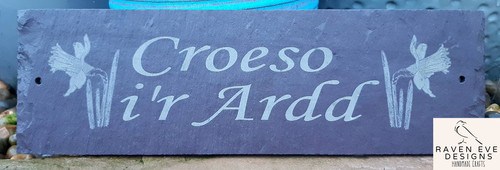 Engraved Gifts | 'Croeso i'r Ardd' Engraved Welsh Slate Sign | Raven ...