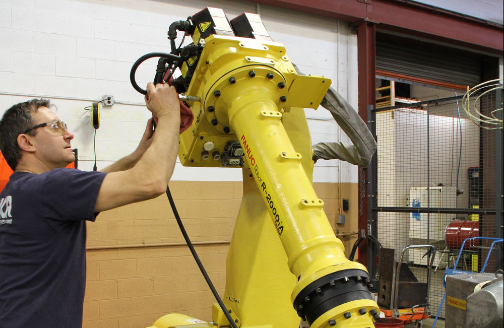 Robots industriales. ¿Cuales son las principales marcas y tipos de ...