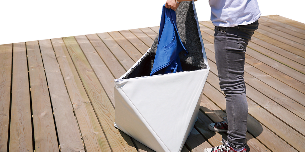 Triangling / Furniture / 2015 | Mengru Zheng. Design