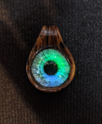 Third Eye Light Up Color Change Pendant | twisted creations