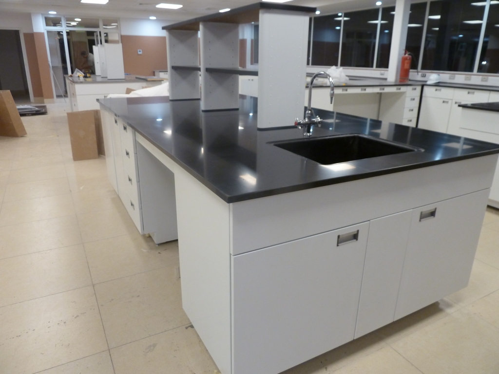 Muebles de Laboratorio | saguchile