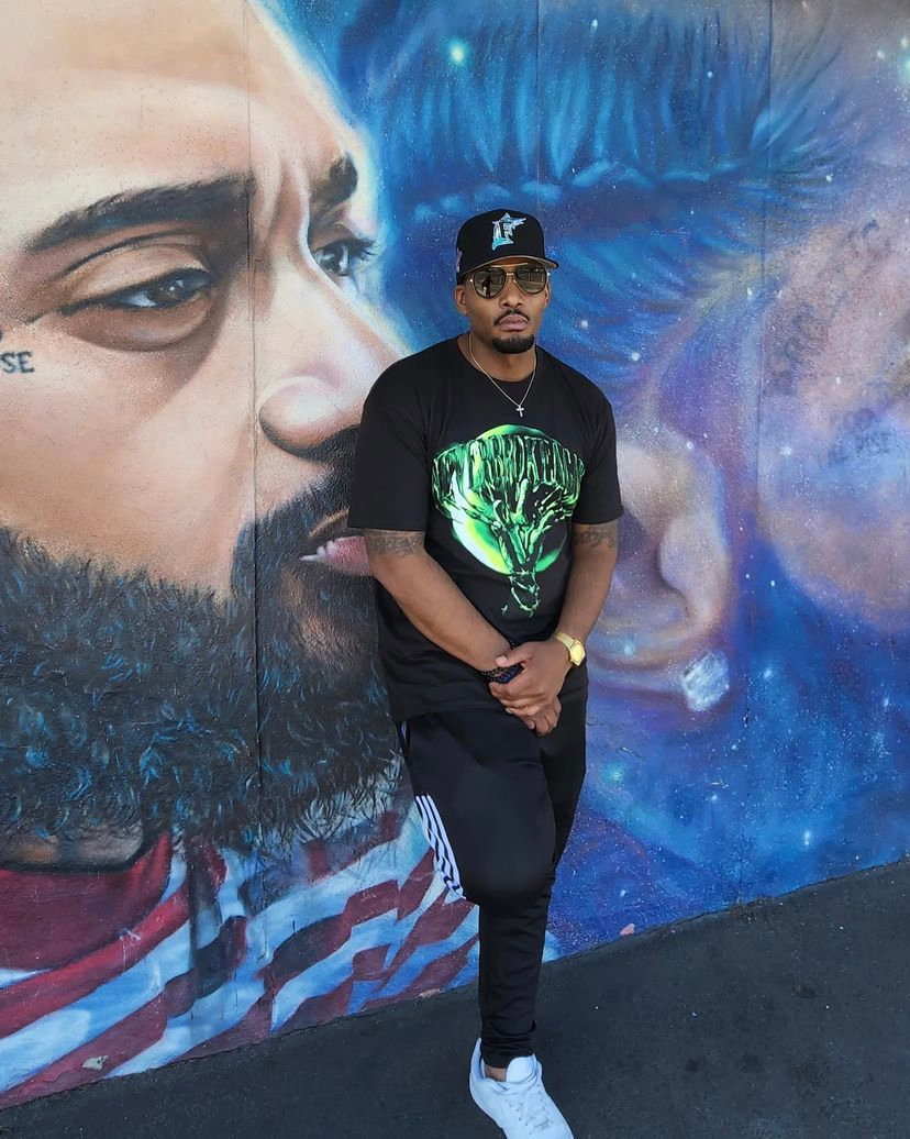 London Giovanni | ENT. Directory