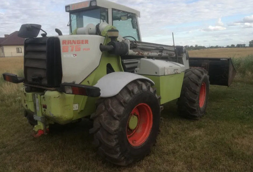 Claas Ranger 975 Plus | FoodGrowingMachines
