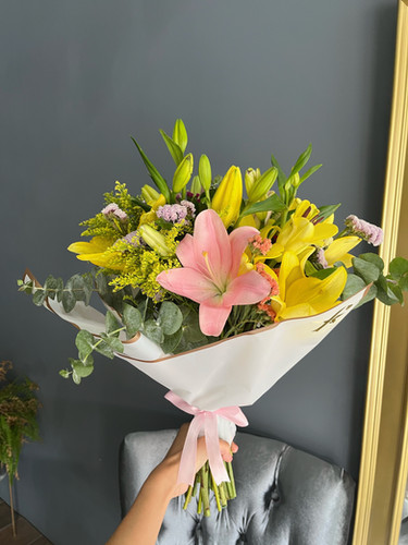 Ramo lilies | flerovico