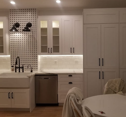 Holz Home Design Medley Cabinets