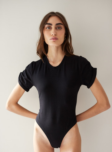 ANNE Body | By Camila Isabel