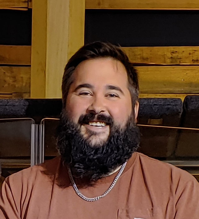 Scott Stanfill's Instagram, Twitter & Facebook on IDCrawl