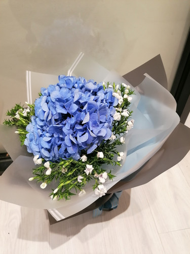 BH-022 藍綉球白美女櫻花束 | nsflower