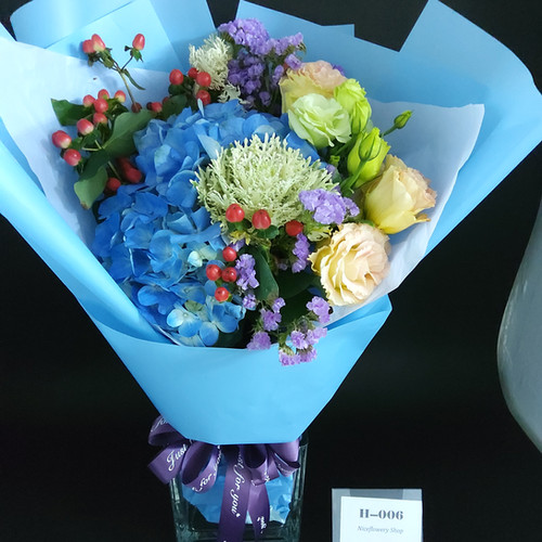 BH-006 籃綉球桔梗花束 Hydrengea Bouquet | nsflower