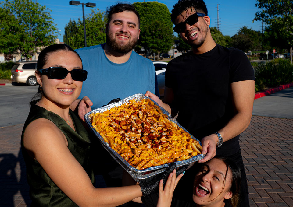 HABIBI'S HOT CHICKEN | DON'T TRIP CHICKEN STRIP