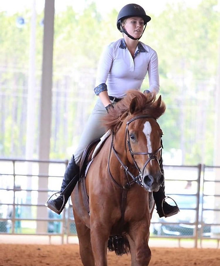 ABOUT US | Ash N' Oaks Stables