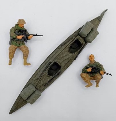 Modern British SAS Forces + Kayak (1:35 Scale) | Tally Ho Chap