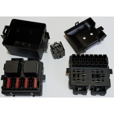 COMBINATION RELAY & 8 WAY FUSE BOX | TOTALLY 12 VOLT