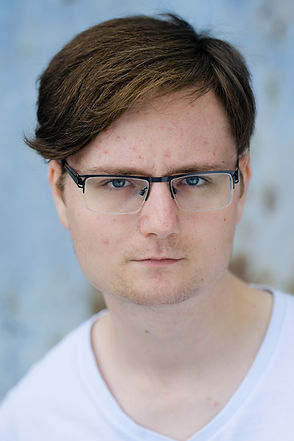 Biography | Dominic Isaacs