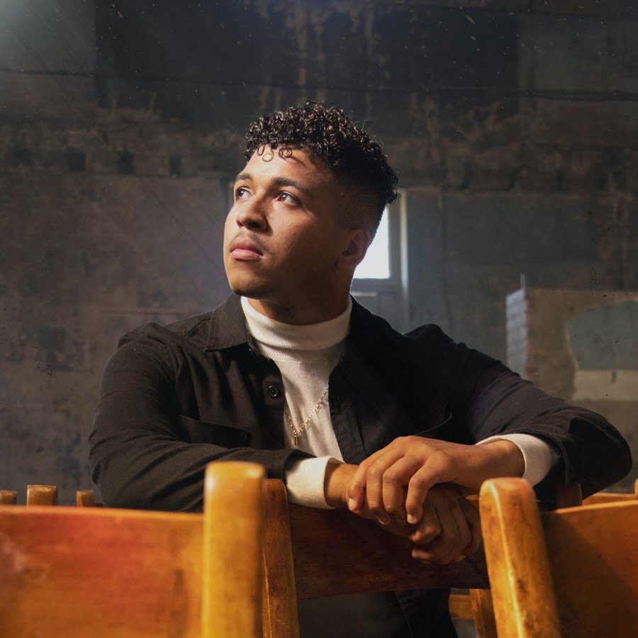 JORDAN SMITHY: “I LOVED MUSIC SO MUCH - IT BECAME SUCH A PASSION”