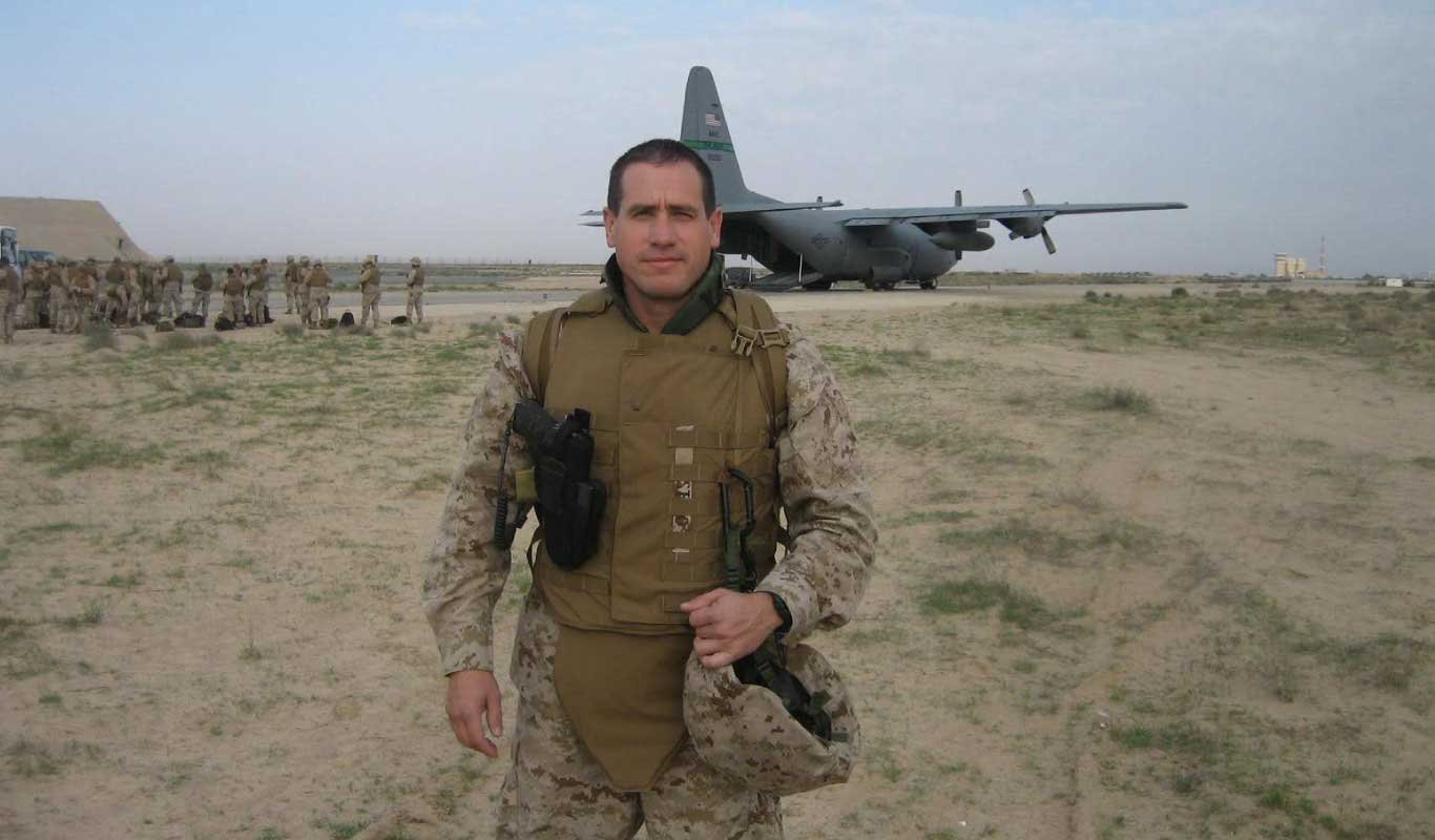 Veteran Navy Trauma Surgeon's Combat Deployment Experience Inspires New ...