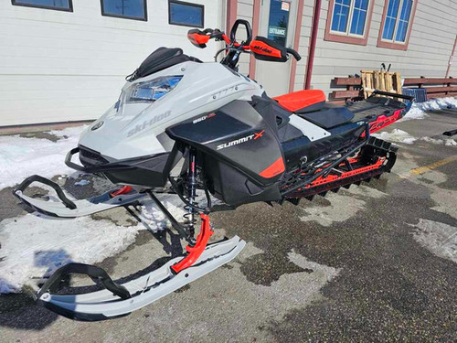 2021 Ski-Doo SUMMIT X EXPERT 850 TURBO 165 3 | Boost Powersports