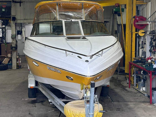 2007 Rinker Captiva 262 Cuddy Cabin 26 Mercruiser 350 | Boost Powersports