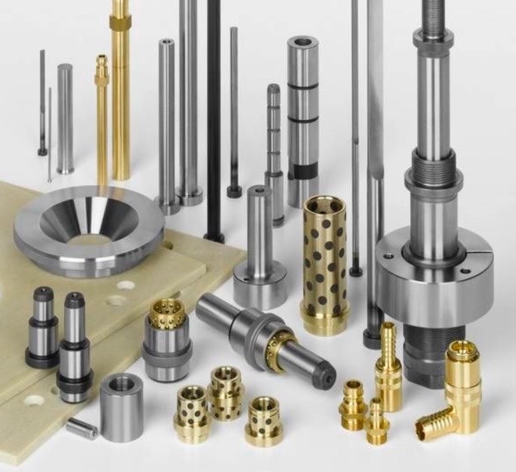 NORMALIEN | dunajski