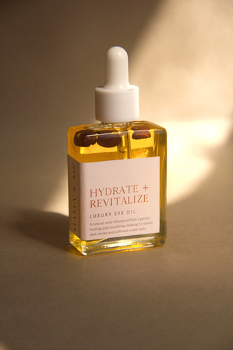 Indulge in Luxurious Eye Oil with Coffee Infusion | MAMA + ME