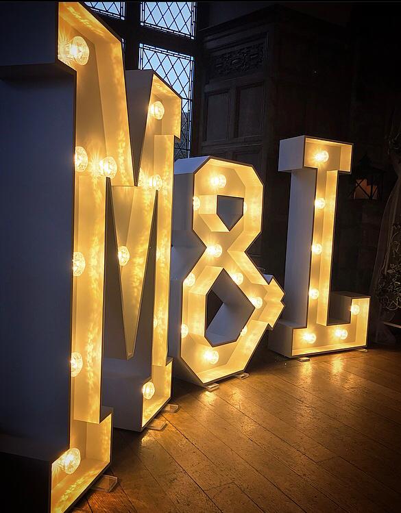 HOME | bigdaydisplay