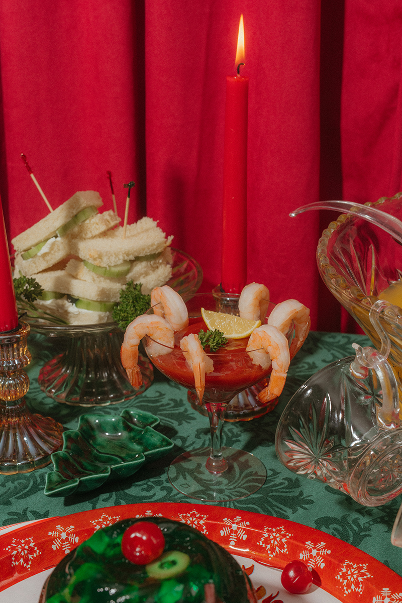 Step Back in Time: The Essentials to Host a MidCentury 1960s Retro Party!