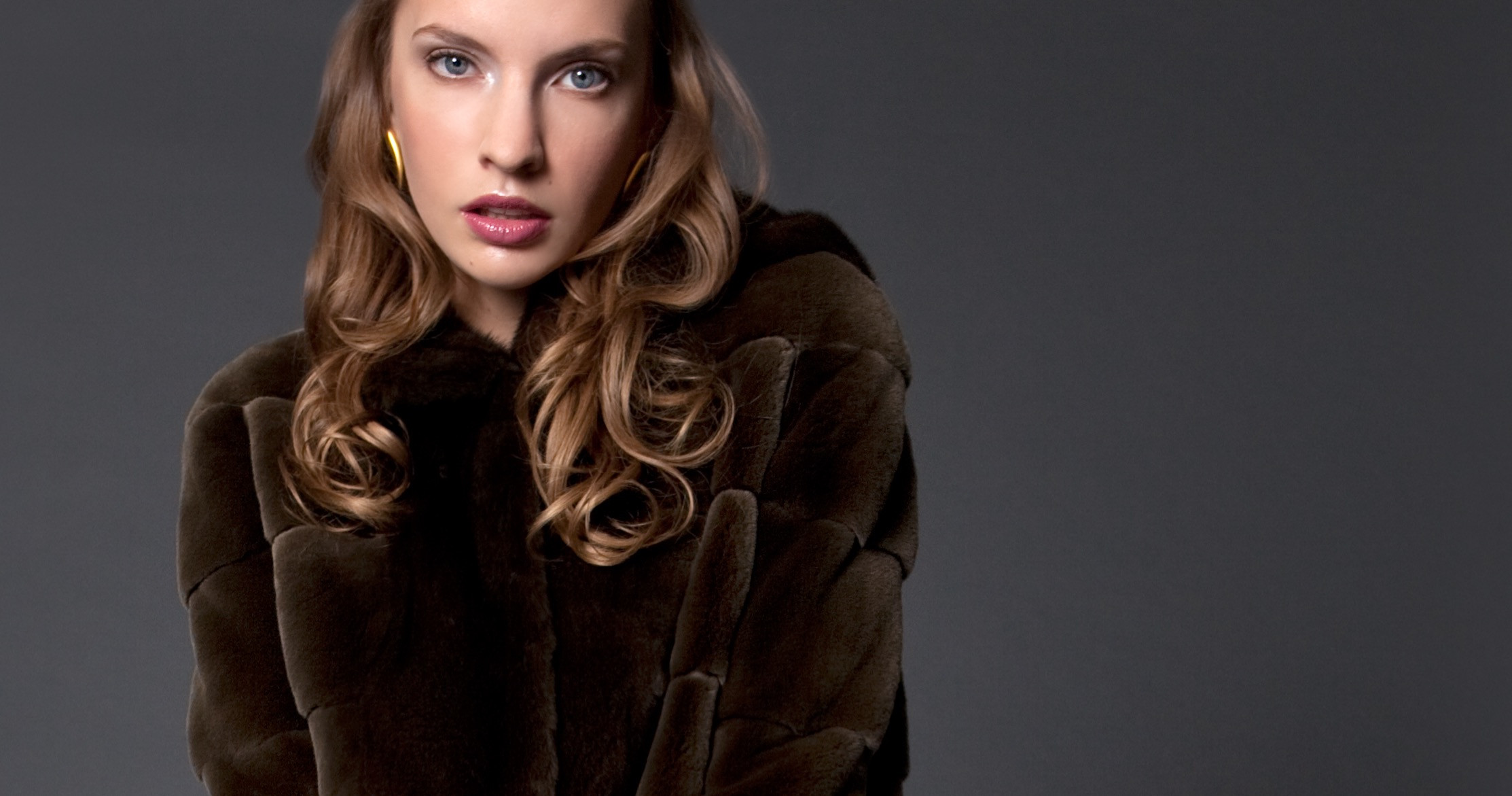 EKSO Luxury Outerwear, Furs and Shearlings