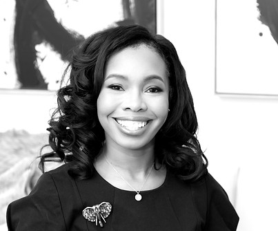 ABOUT | Nowomannogirl