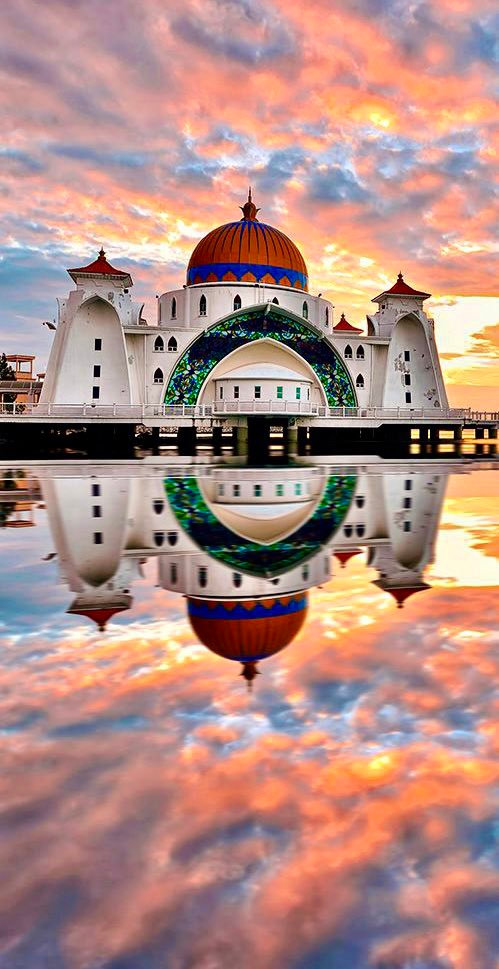 Magnificent Mosques in Malaysia
