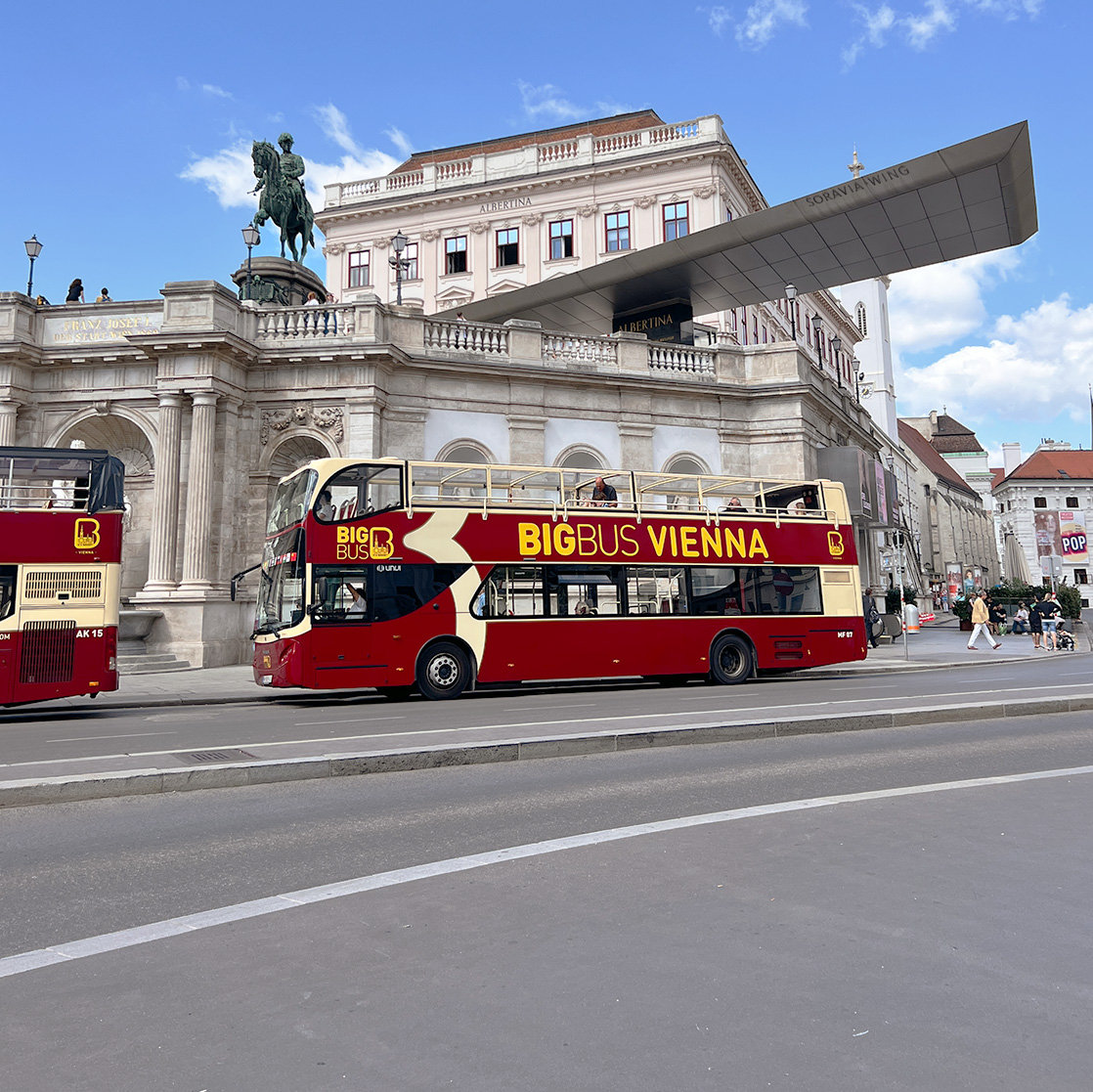 BIG BUS - SIGHTSEEING TOUR