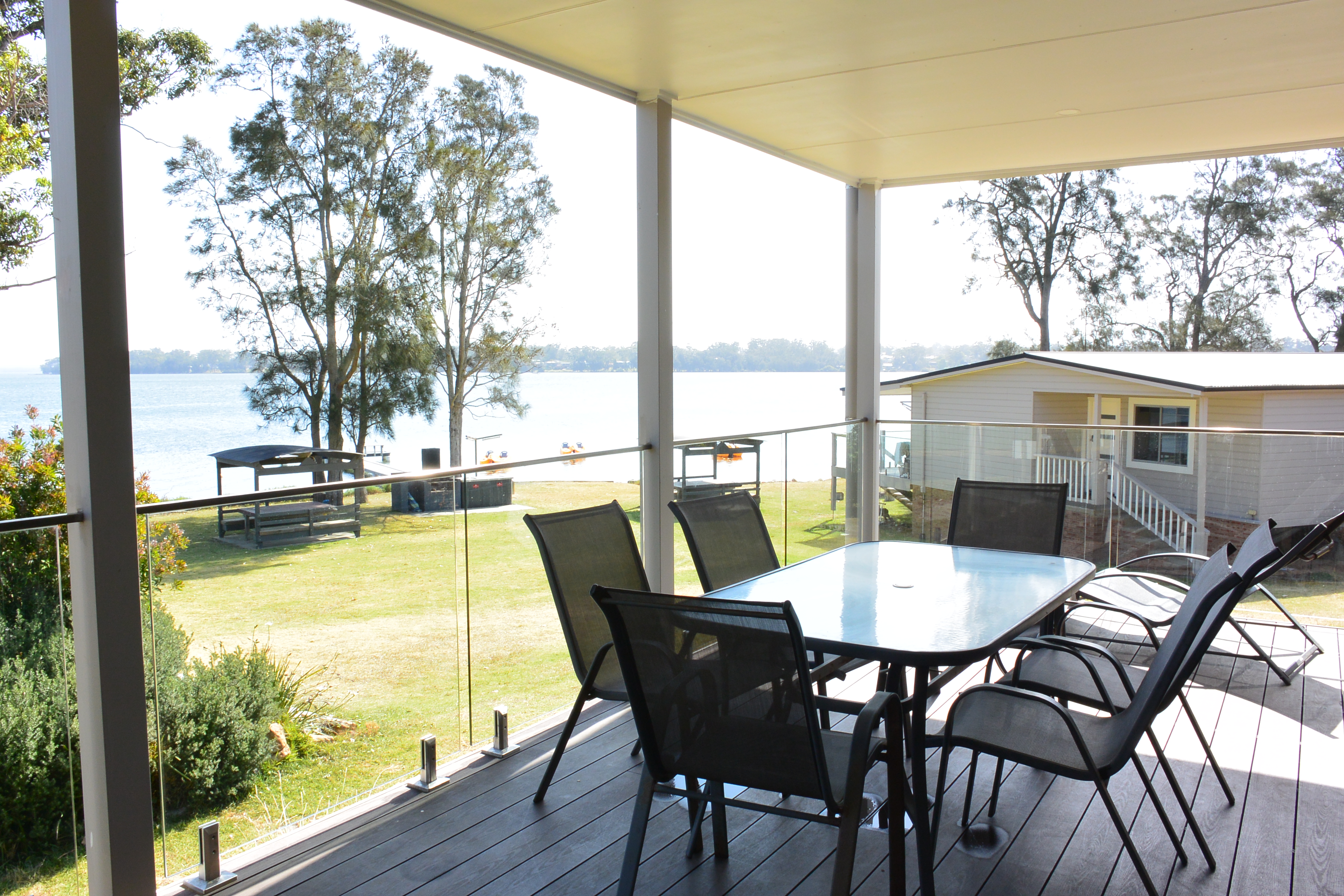 Dungowan waterfront accommodation Erowal Bay Jervis Bay