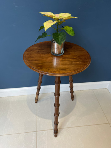 19th Century Walnut Gypsy Table | THE ANTIQUES HOUND