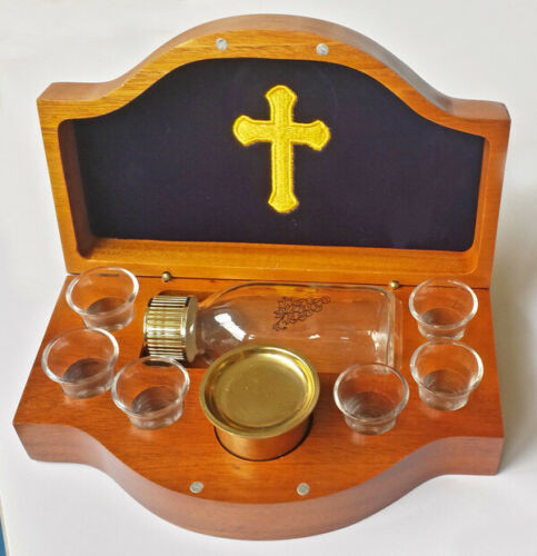 Portable Communion Set - Mahogany - Blue Velvet - 6 Glasses | Cedar Trading