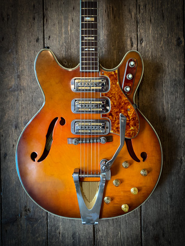1963 Harmony H-77 Hollowbody owned by Micky Moody | New Kings Road Vinta