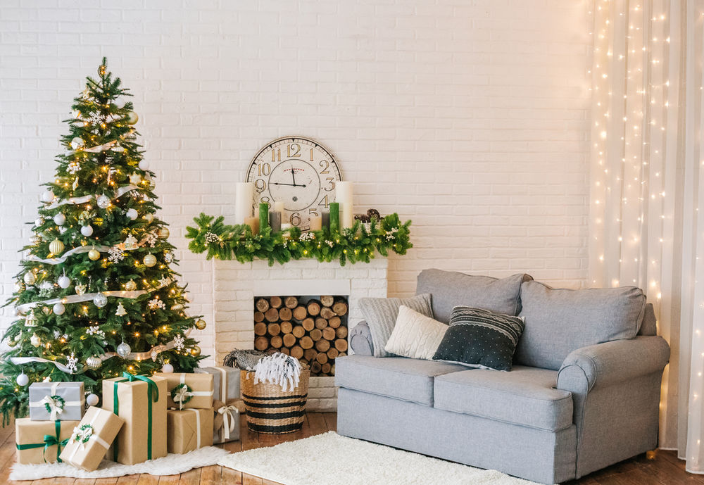 How To Decorate For The Holidays In Dementia Care Communities how-to-decorate-for-the-holidays-in-dementia-care-communities