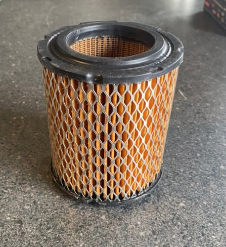 LO-173B Wisconsin Engine Air Filter | Sam's Bolens, LLC