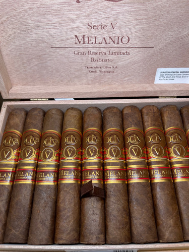 Oliva Melanio Robusto natural | taboocigars.com