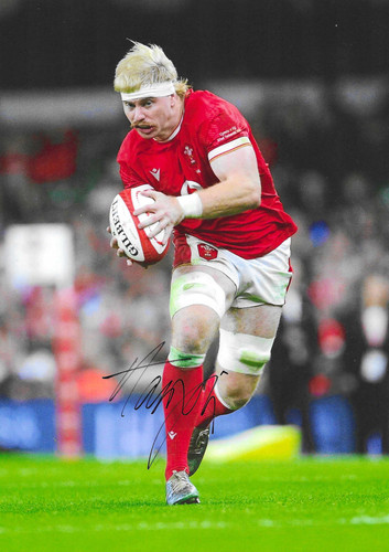 Aaron Wainwright - Wales Rugby - Signed A4 Photo | L.E Star Signings