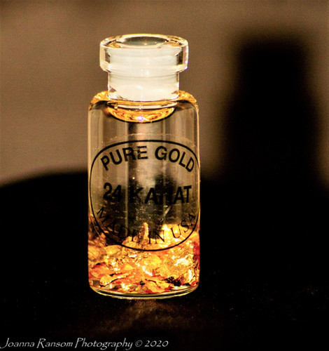 Gold Vial Small | Mariposa Museum