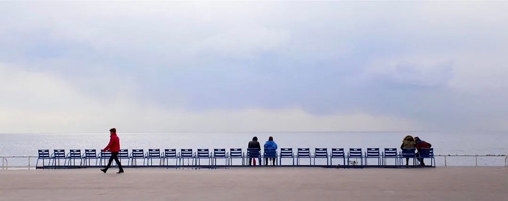 The cascading effects and the hedge funds’ dilemma