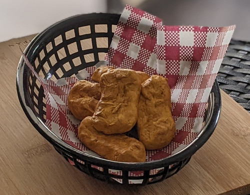 Fake Chicken Nuggets (6) | Fake Food Australia