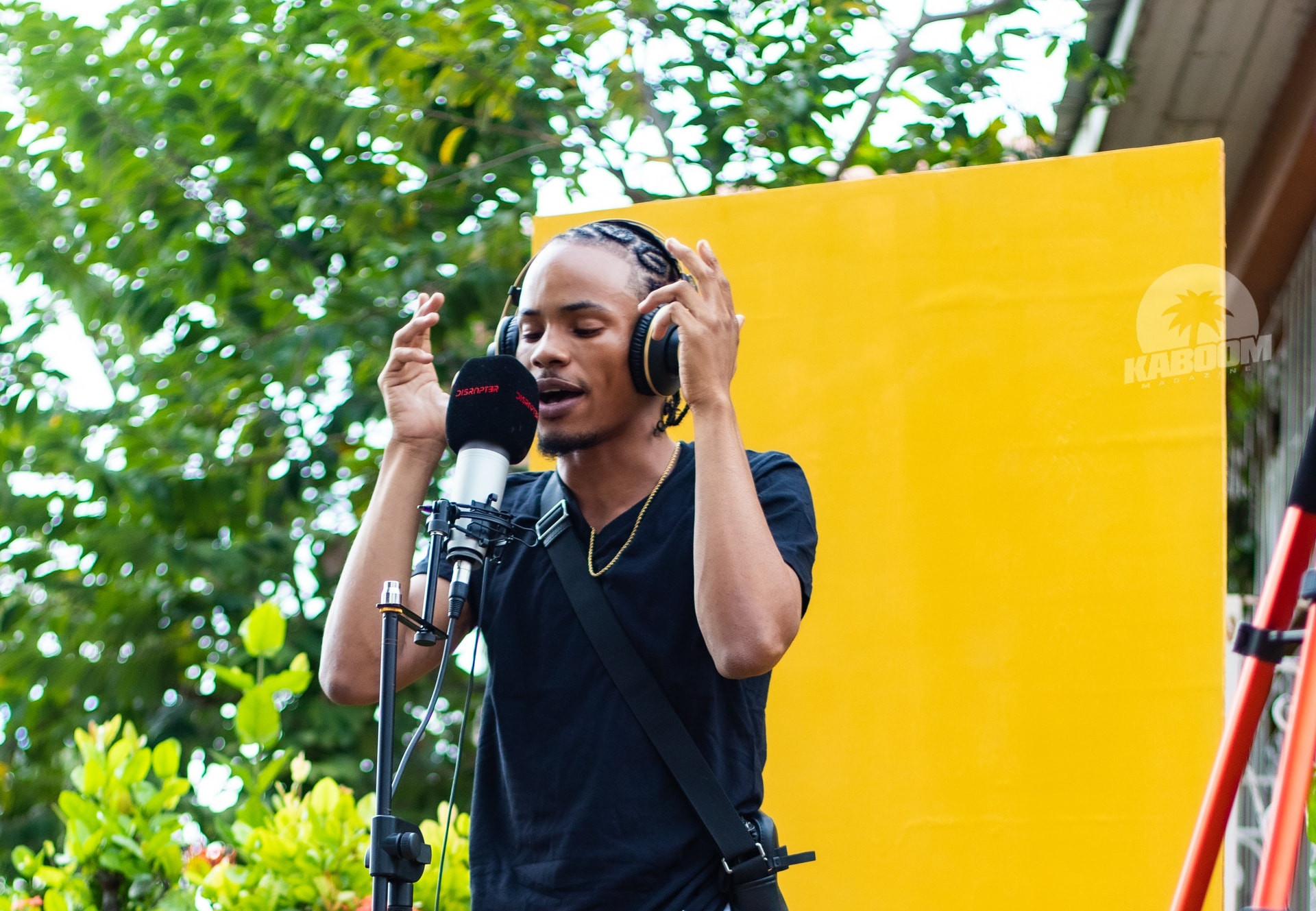 Dancehall Newcomer Idrae Finds Viral Success with "Deez Guyzz"