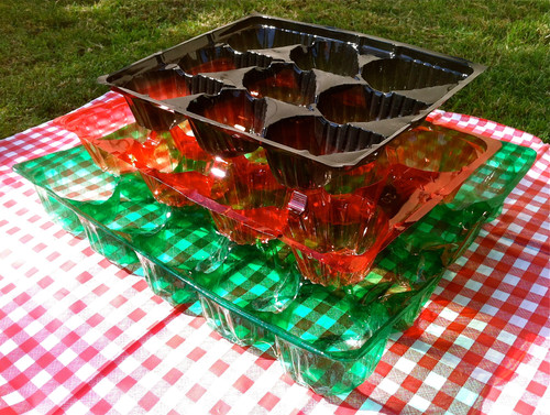 61MHP08B - Metric Half Fruit Tray - Pear Tray | FDS Manufacturing Co