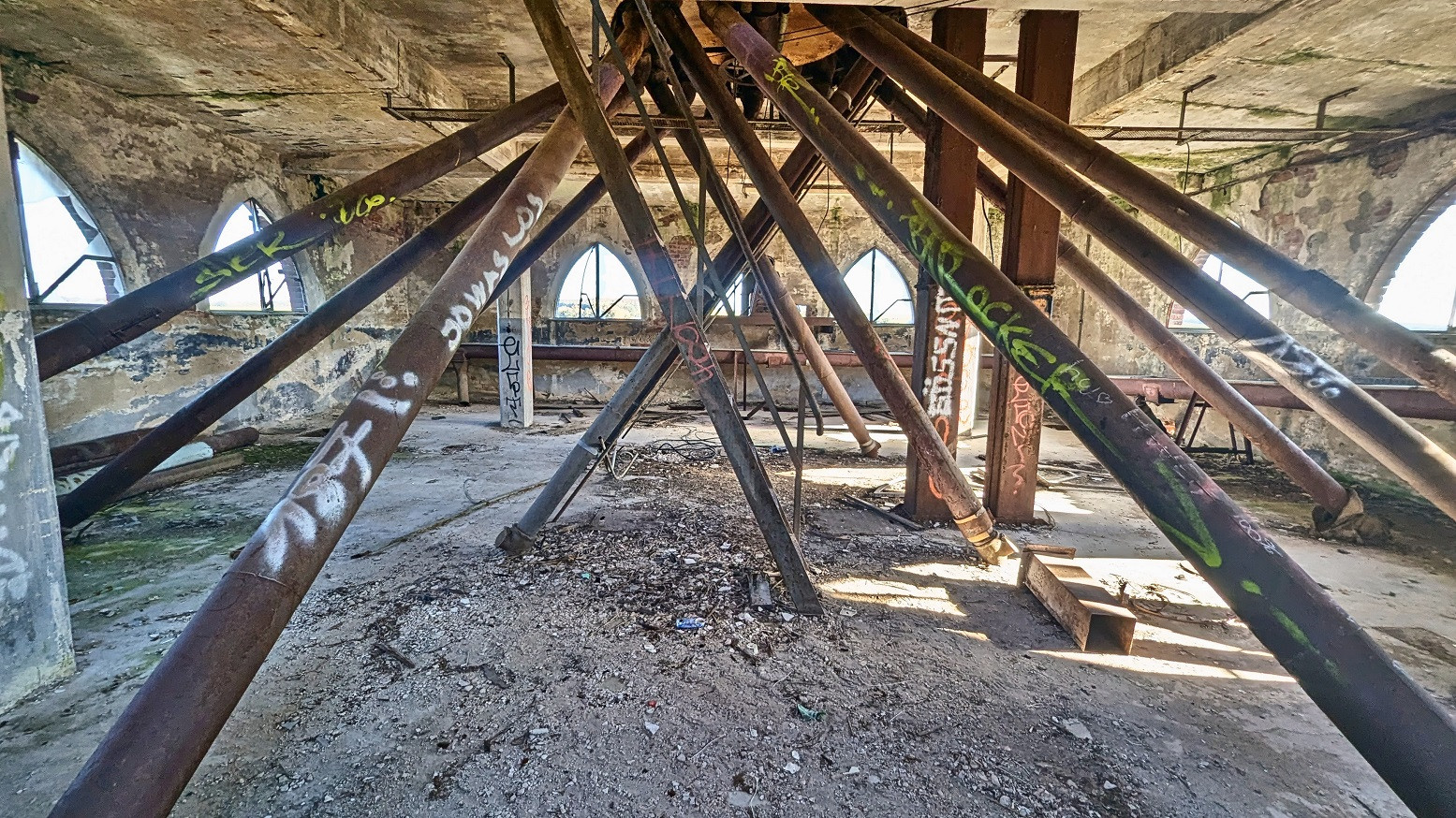 Verlassene Malzfabrik | Lost Place in Thueringen | Verlassenes.de